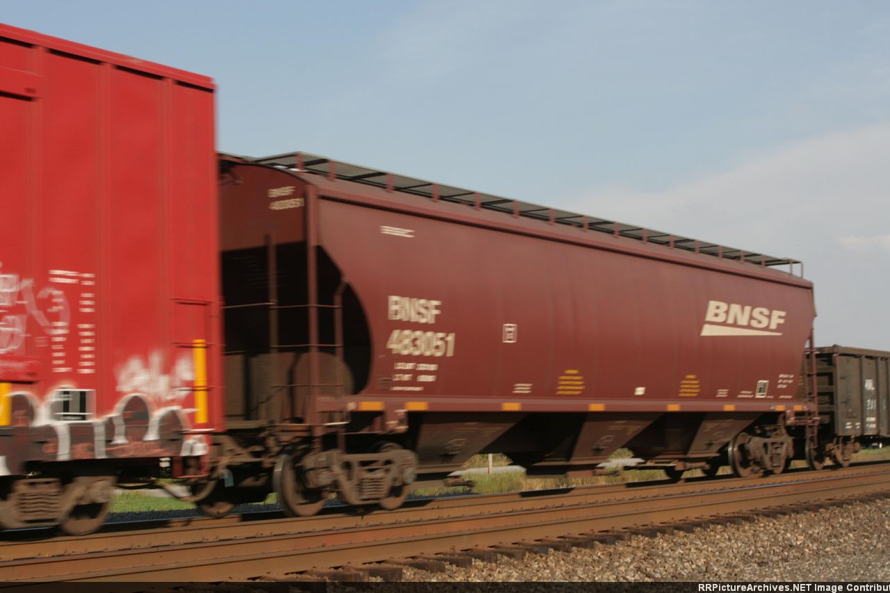BNSF 483051